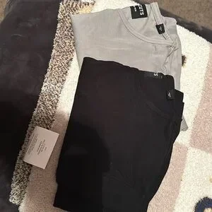 Cuts Clothing | Shirts | Cuts Clothing Ao Curvehem Tee | Poshmark